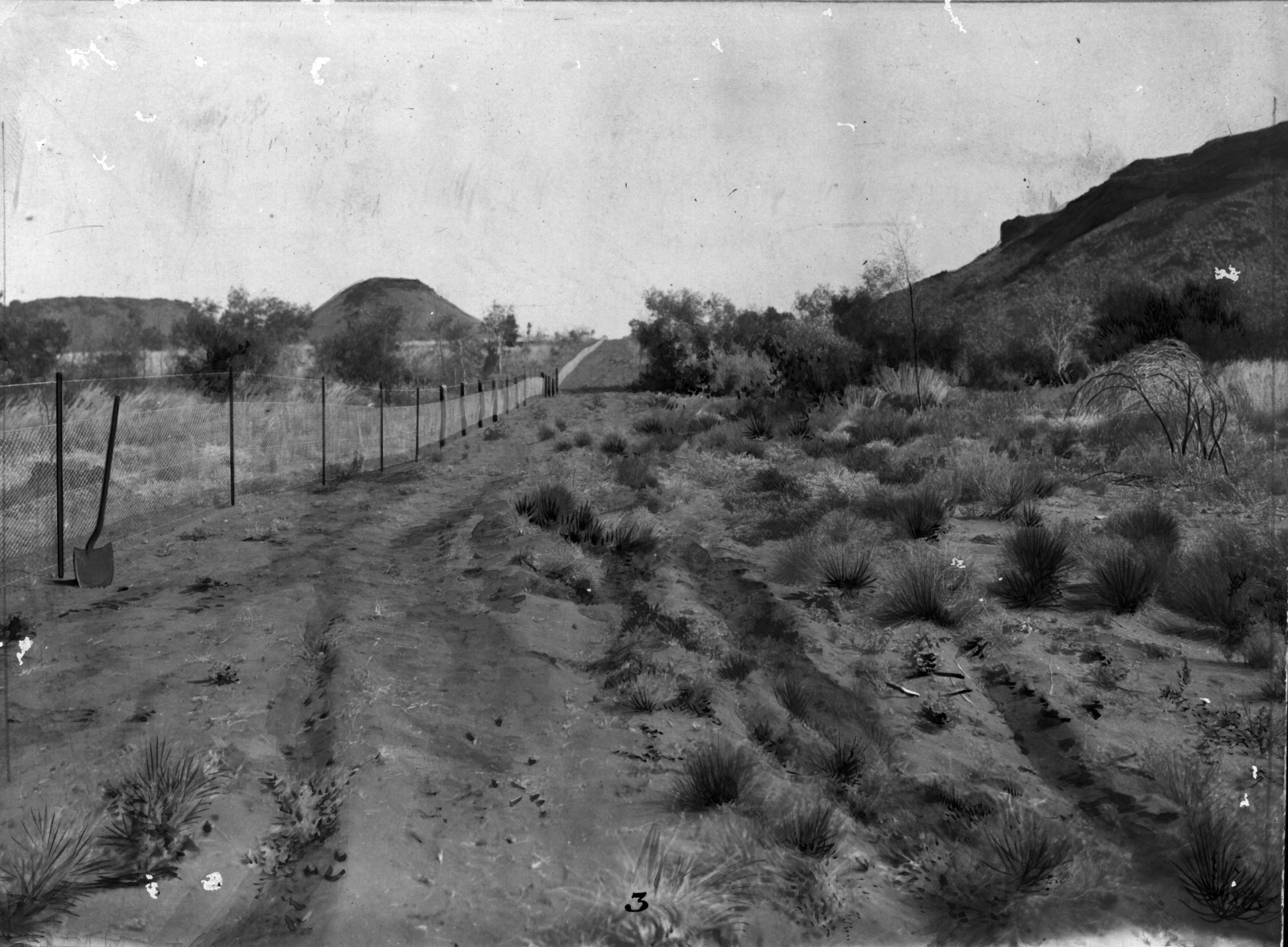 The Rabbit-Proof Fence | State Library of Western Australia